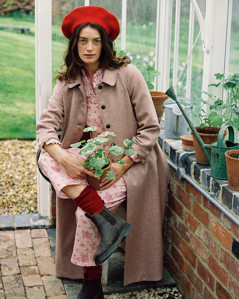 Welcome to the Cabbages & Roses Website– cabbagesandroses