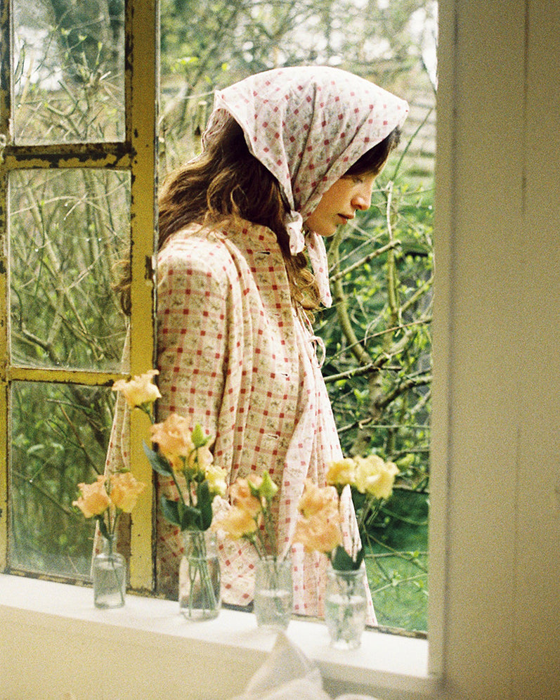 Welcome to the Cabbages & Roses Website– cabbagesandroses