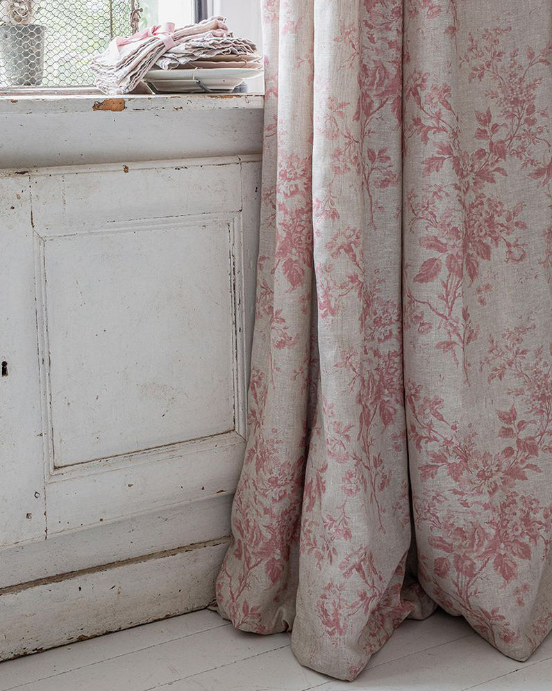 Alderney Raspberry on Natural Linen | Cabbages & Roses– cabbagesandroses